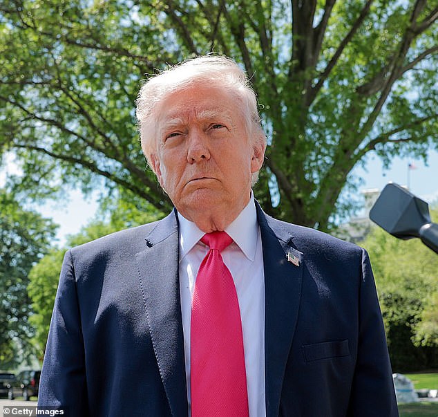 Trump may sign Iran deal 'awfully similar' to Obama agreement he once ...