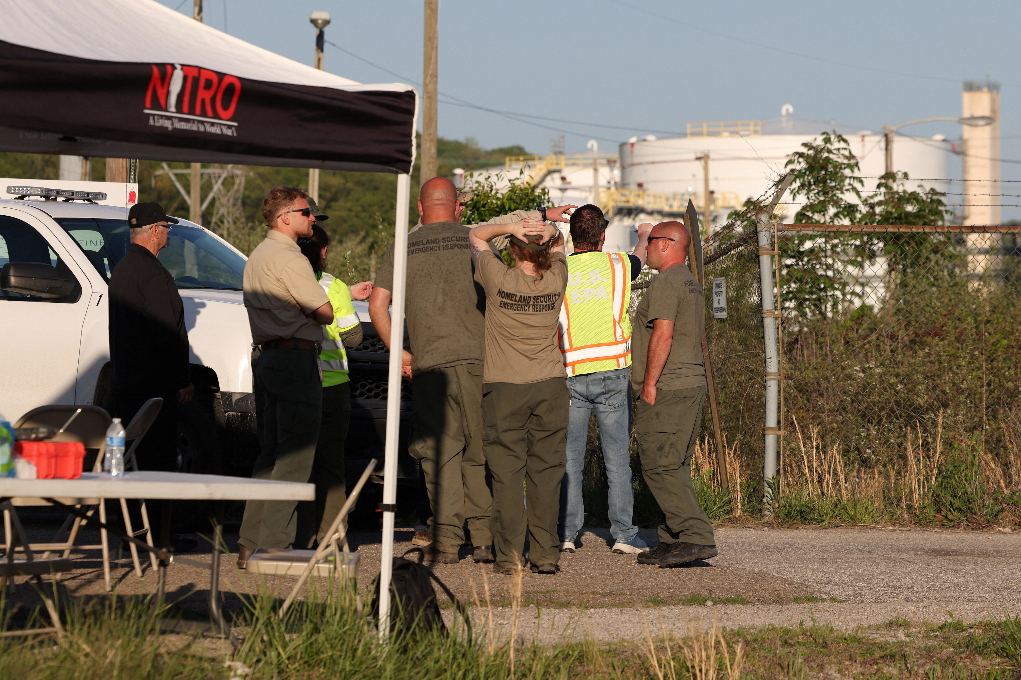 2 dead after chemical leak at West Virginia plant, officials say