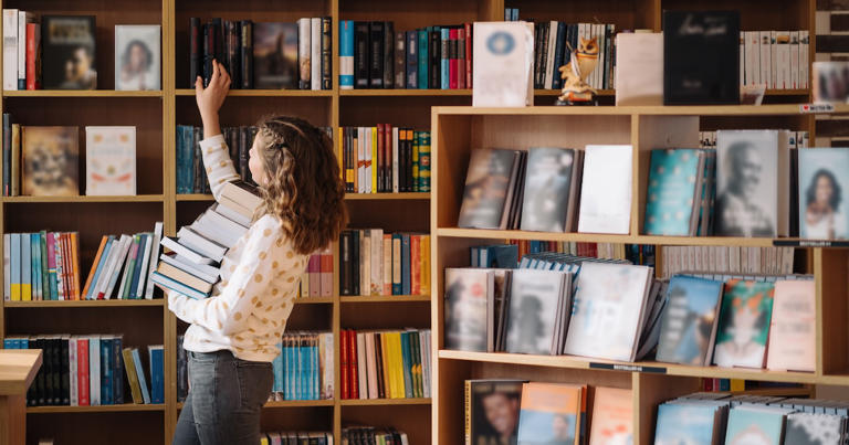 This walkable Oregon city is a hidden gem for book lovers