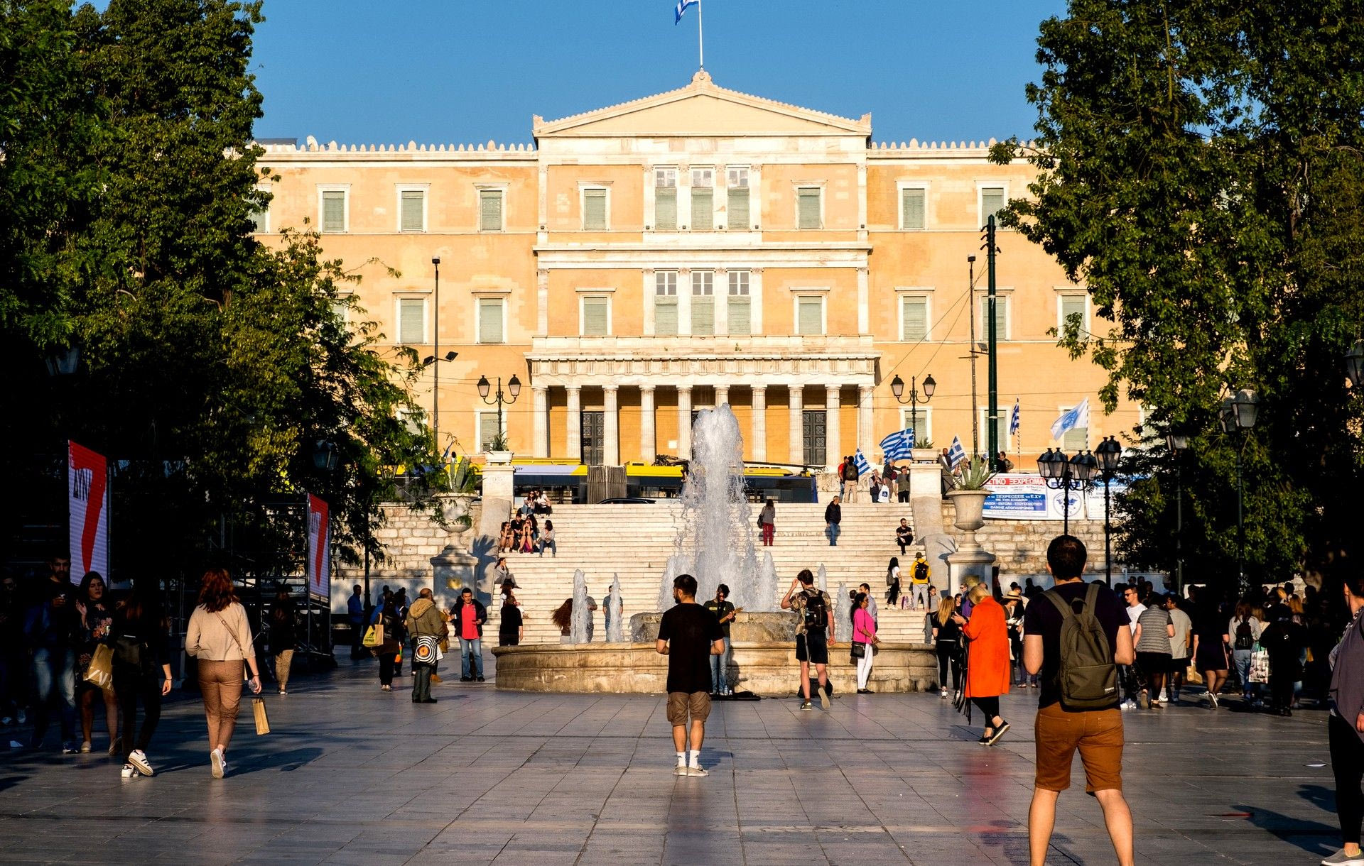 Τι φοβίζει περισσότερο τους 30άρηδες στην Ελλάδα σήμερα