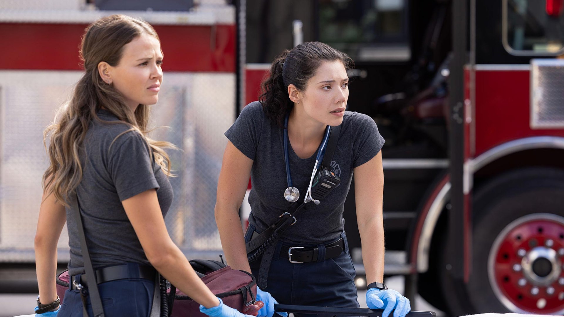 Chicago Fire addresses Violet and Novak's romance futures after Vasquez ...