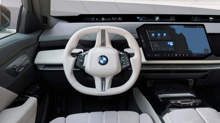 BMW Serie 7 2026: lusso hi-tech e autonomia fino a 700 km