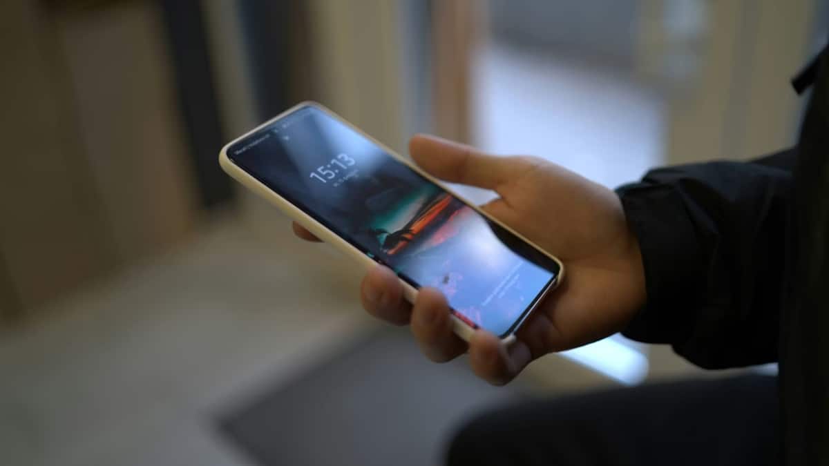 Jio, Airtel or Vi: Which telecom offers the cheapest yearly plan in 2026
