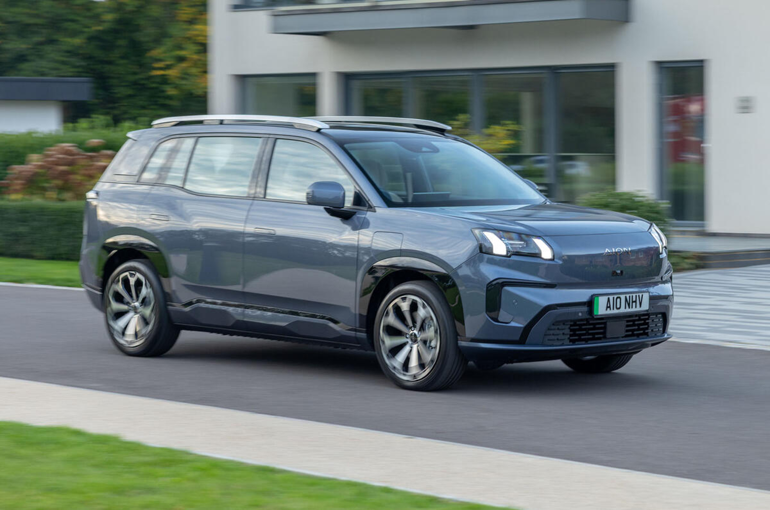 Test de l'Aion V : Est-ce le véhicule électrique chinois le plus abouti ...