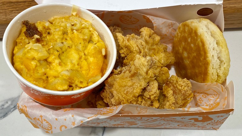 Here's what makes Popeyes chicken taste so good