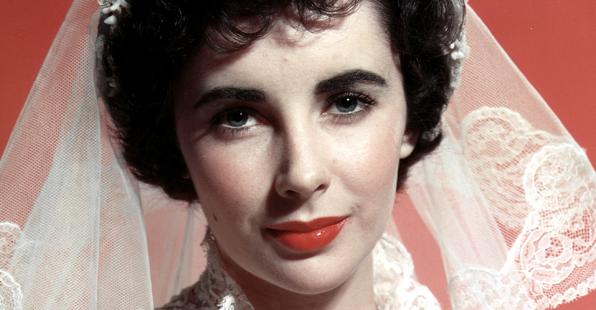Behind closed doors, Elizabeth Taylor was in terrible pain