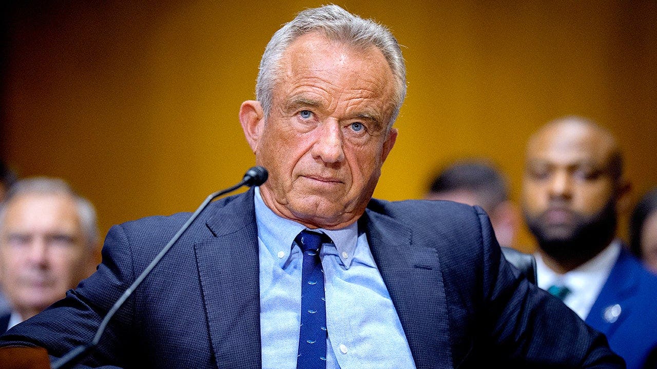 Kennedy family rift over RFK Jr. is 'devastating,' says Tim Shriver as ...