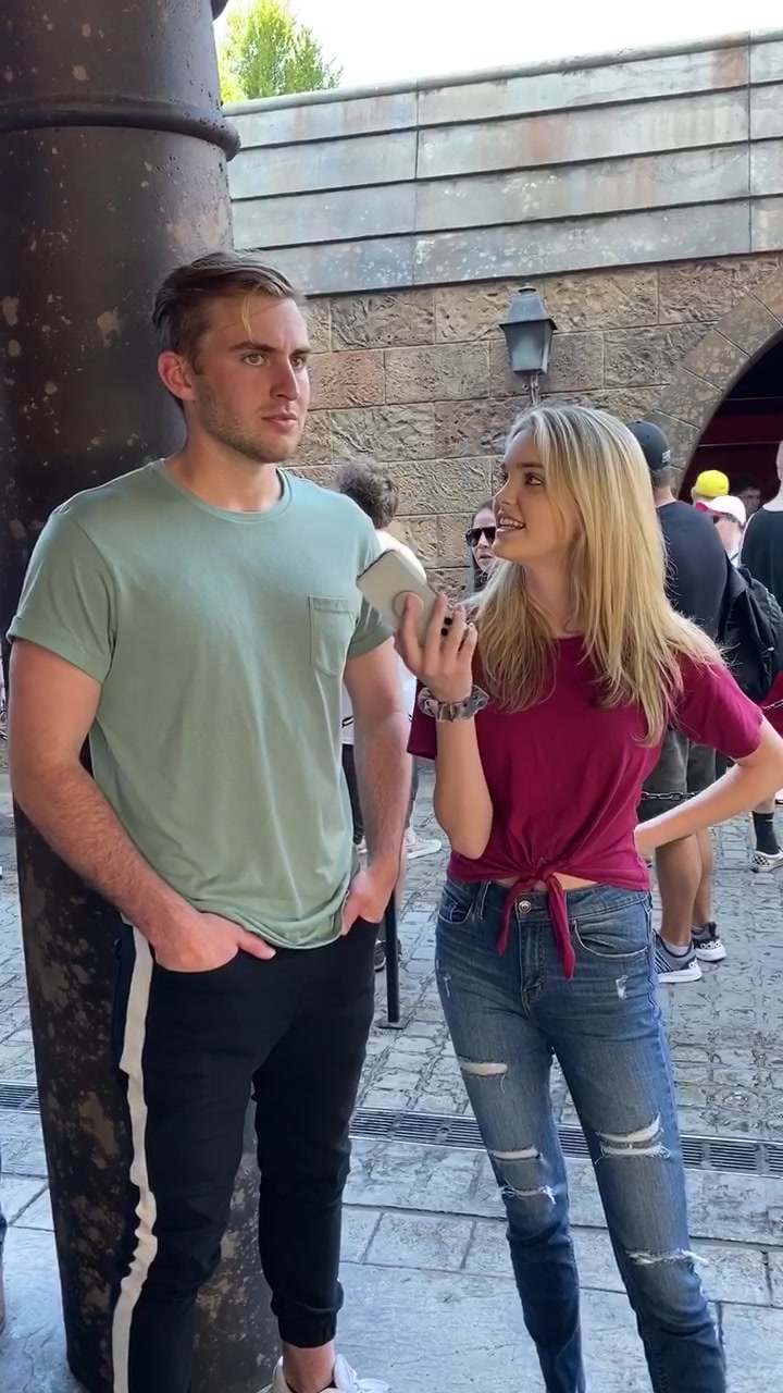 Paige Mackenzie asks for a rating