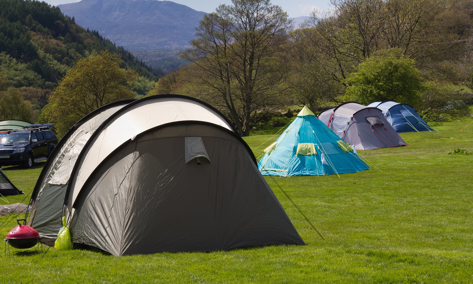 'Crazy' new camping rules in Wales hit with backlash amid claims it ...