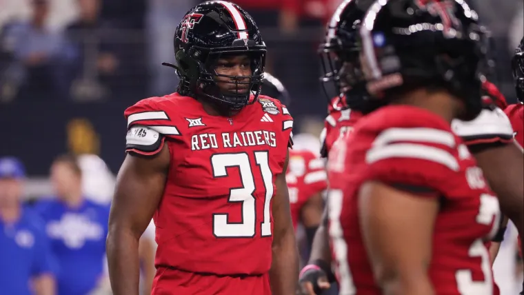 Full list of 16 players attending 2026 NFL draft in the green room in ...