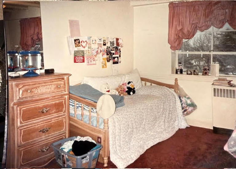 Teen was forced to place baby girl for adoption. 19 years later, they ...