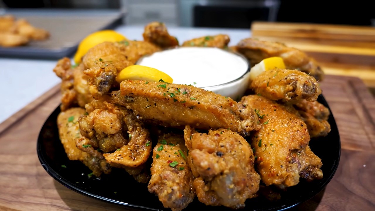 Easy lemon pepper wings at home