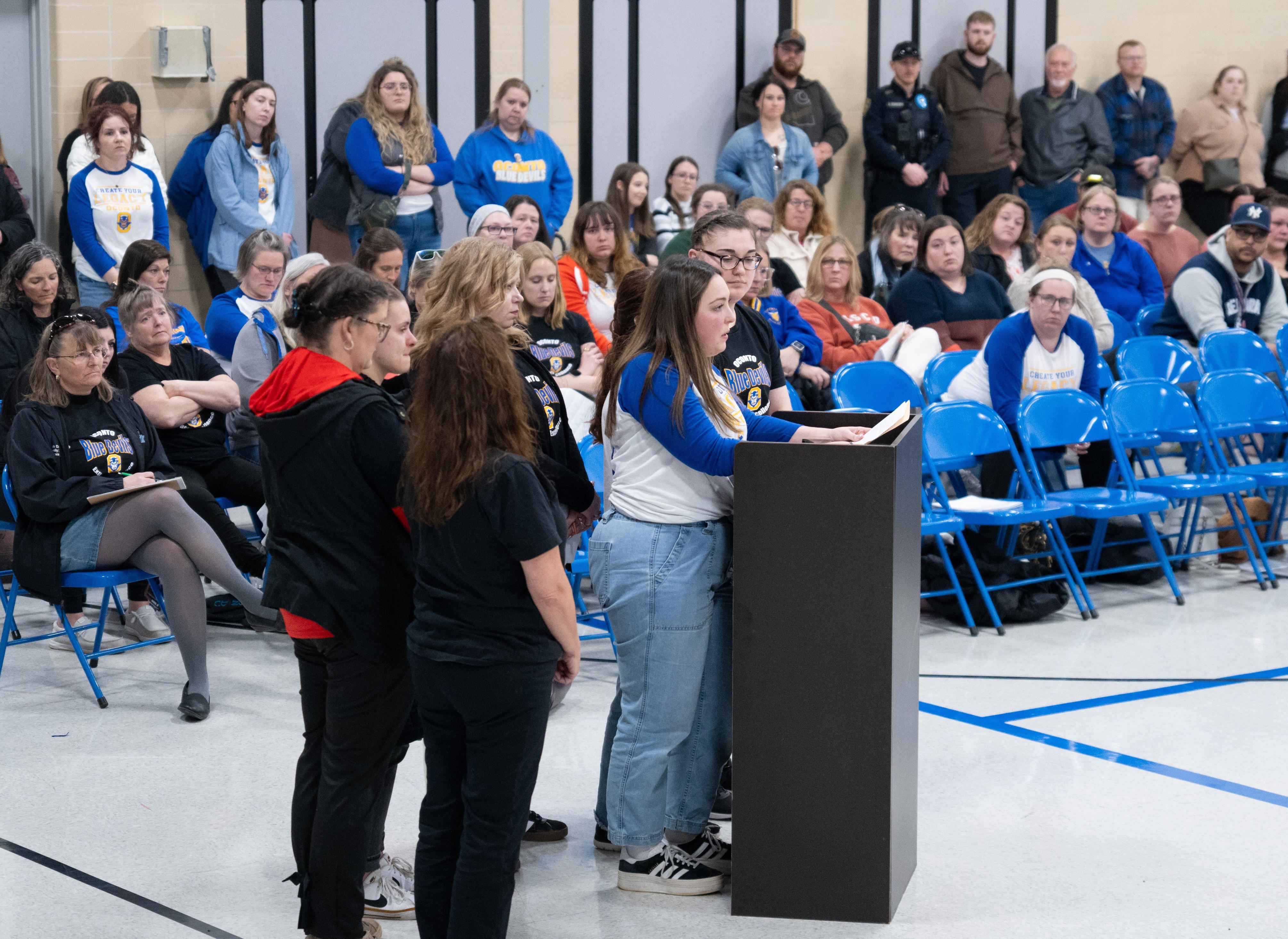 Oconto schools to cut jobs, but more needed for $1.2 million deficit