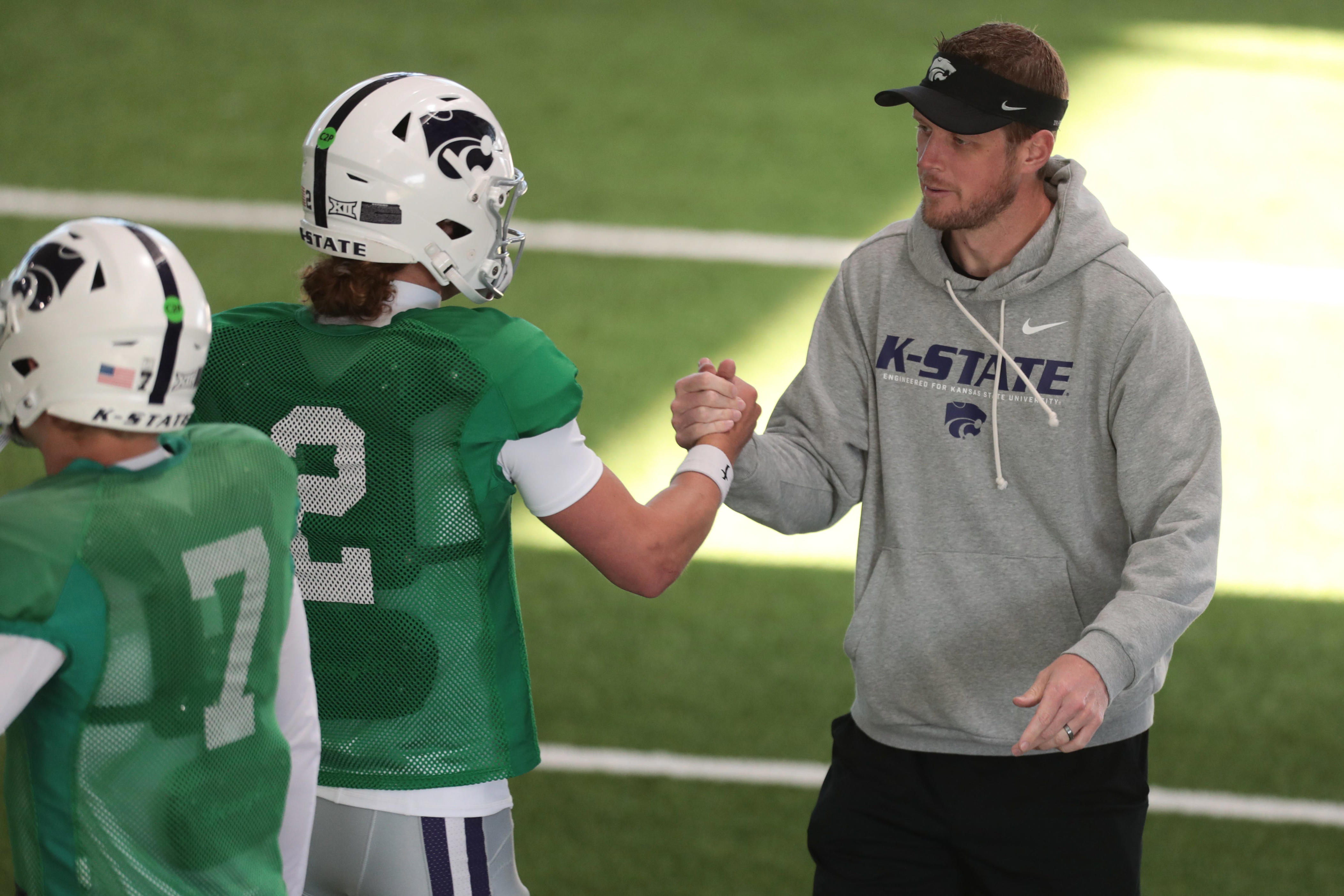 Kansas State football's early national projections, sportsbooks disagree
