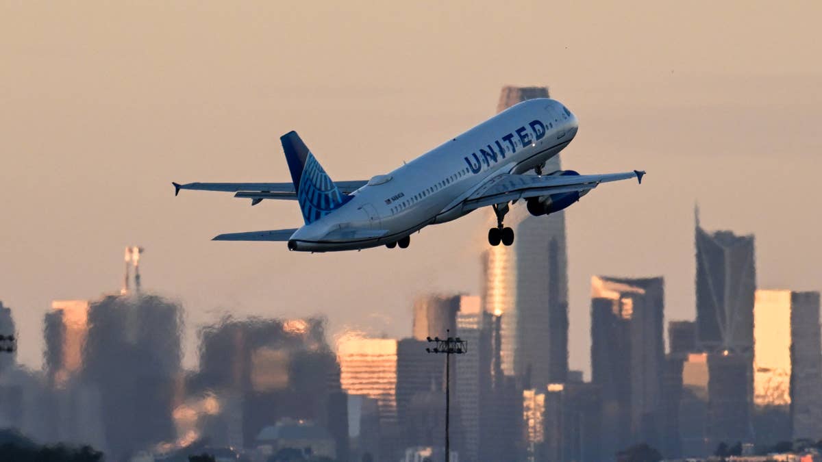 United CEO Warns “15-20%” Hike on Tickets, and May Come in Time for ...