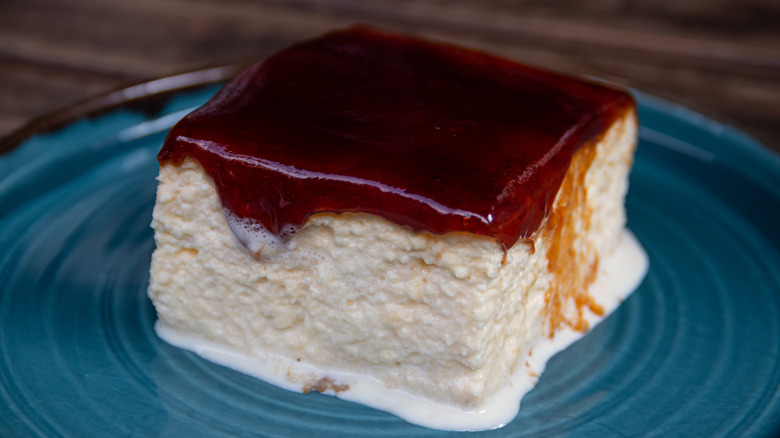 5 creative milk swaps to try in tres leches cake