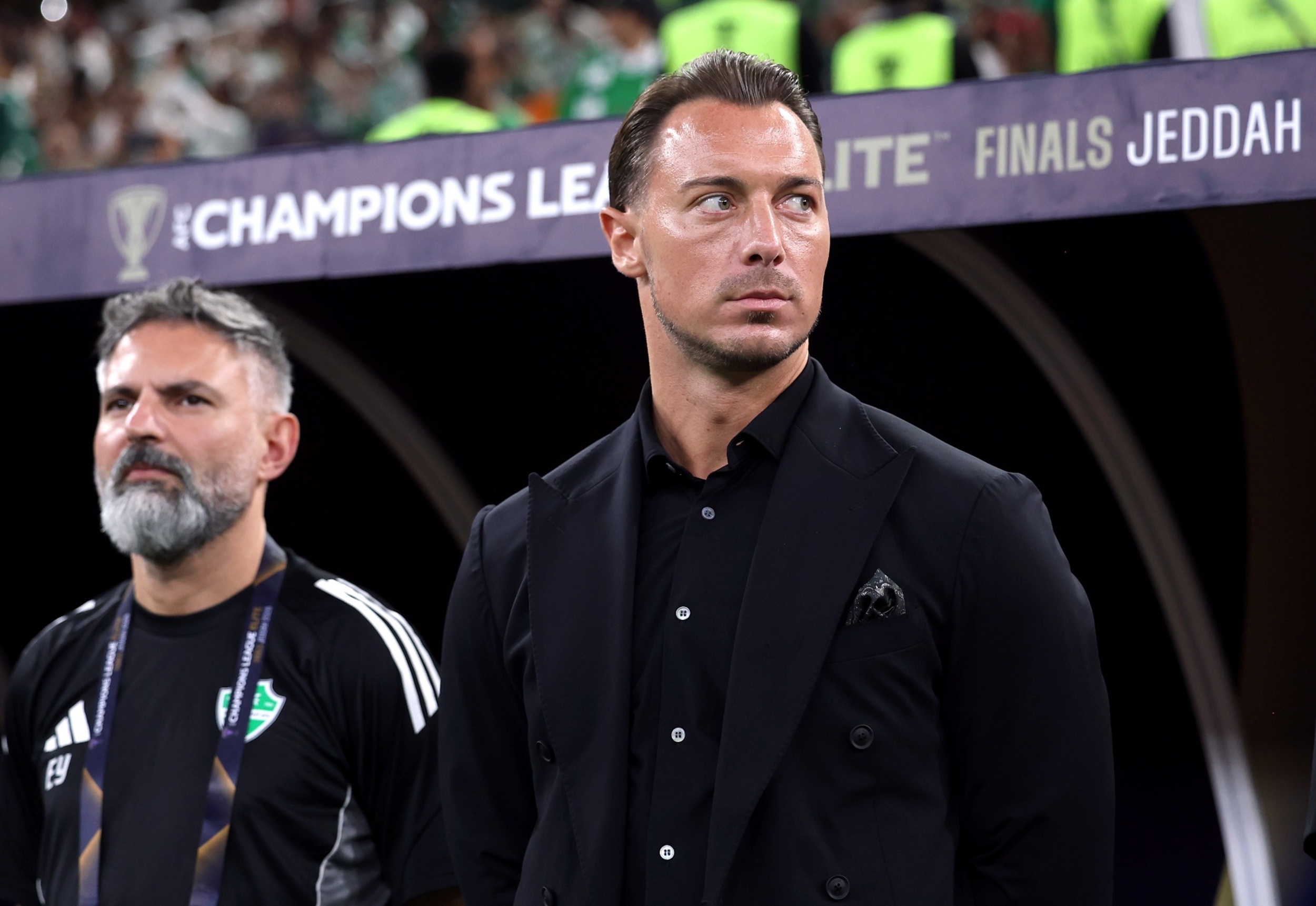 Another Chelsea gamble? Blues target 38-year-old manager after Rosenior ...