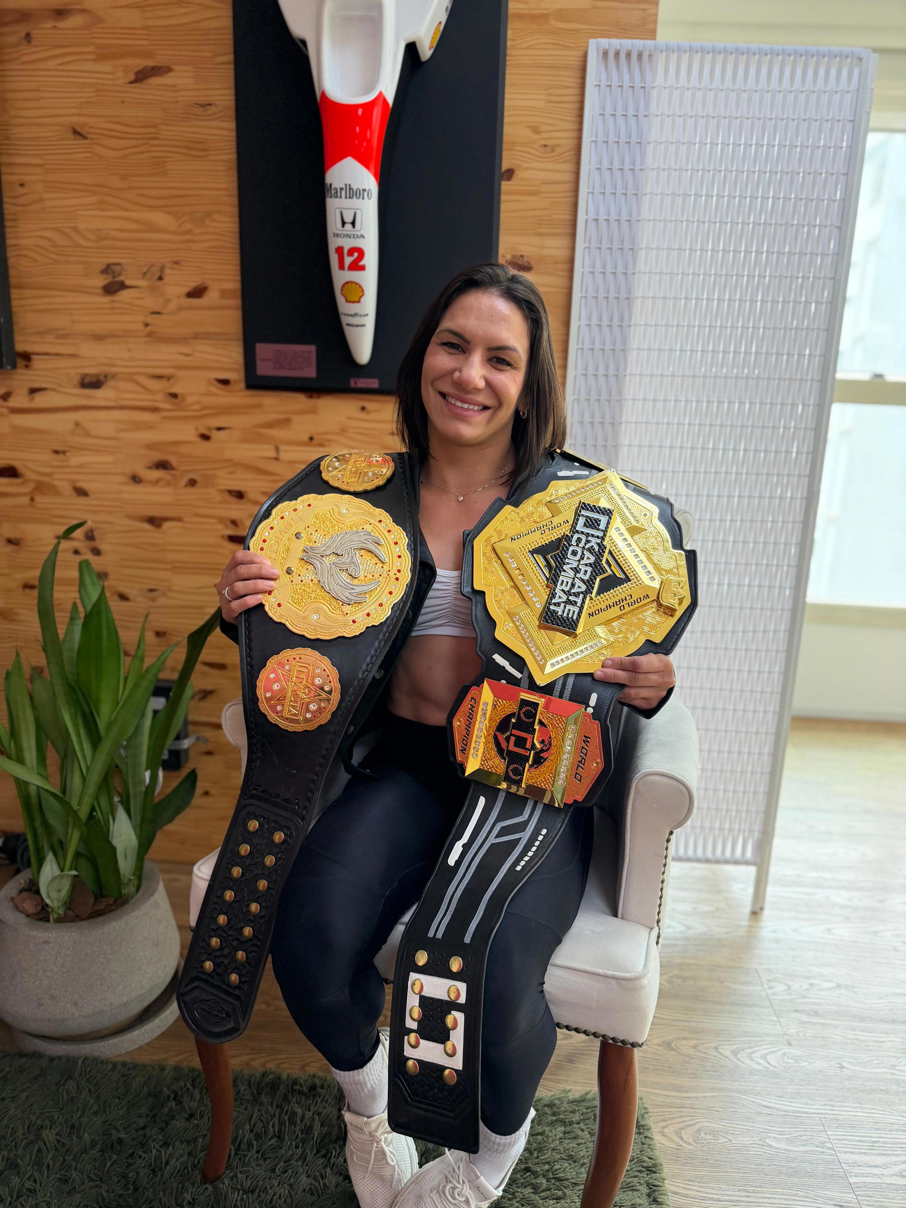 PFL adds Invicta FC, Karate Combat champion Elisandra Ferreira to ...