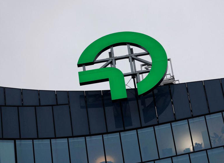 Austria says OMV is now complying with rules on lowering petrol prices