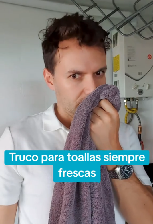 Tu toalla huele a humedad aunque la laves