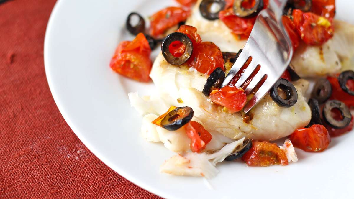 Got some olives in the cupboard? Here's how to turn them into 22 ...