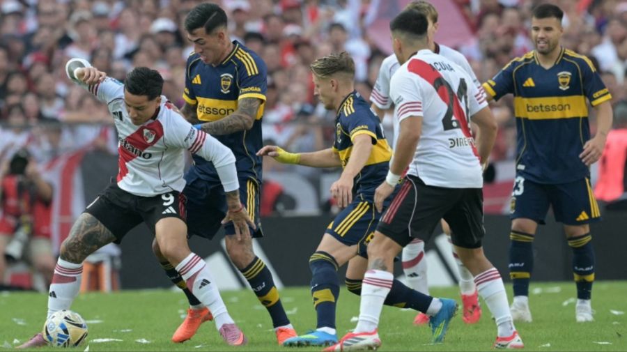 Boca visita a Defensa y Justicia en busca de sellar su clasificación a ...