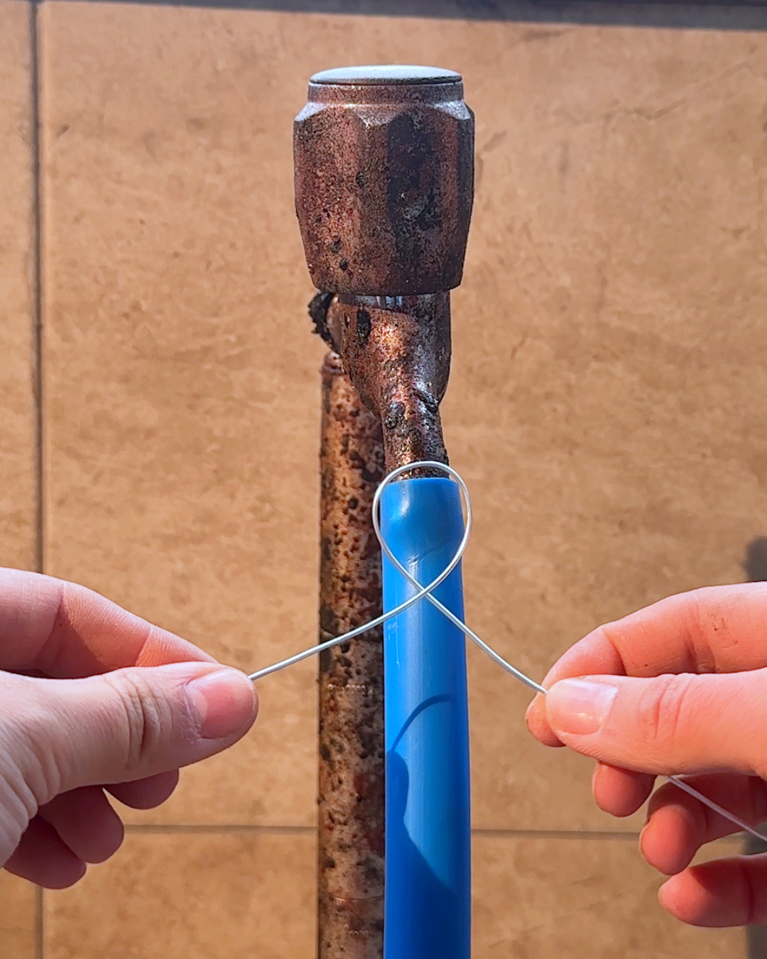 Easy way to secure a loose hose