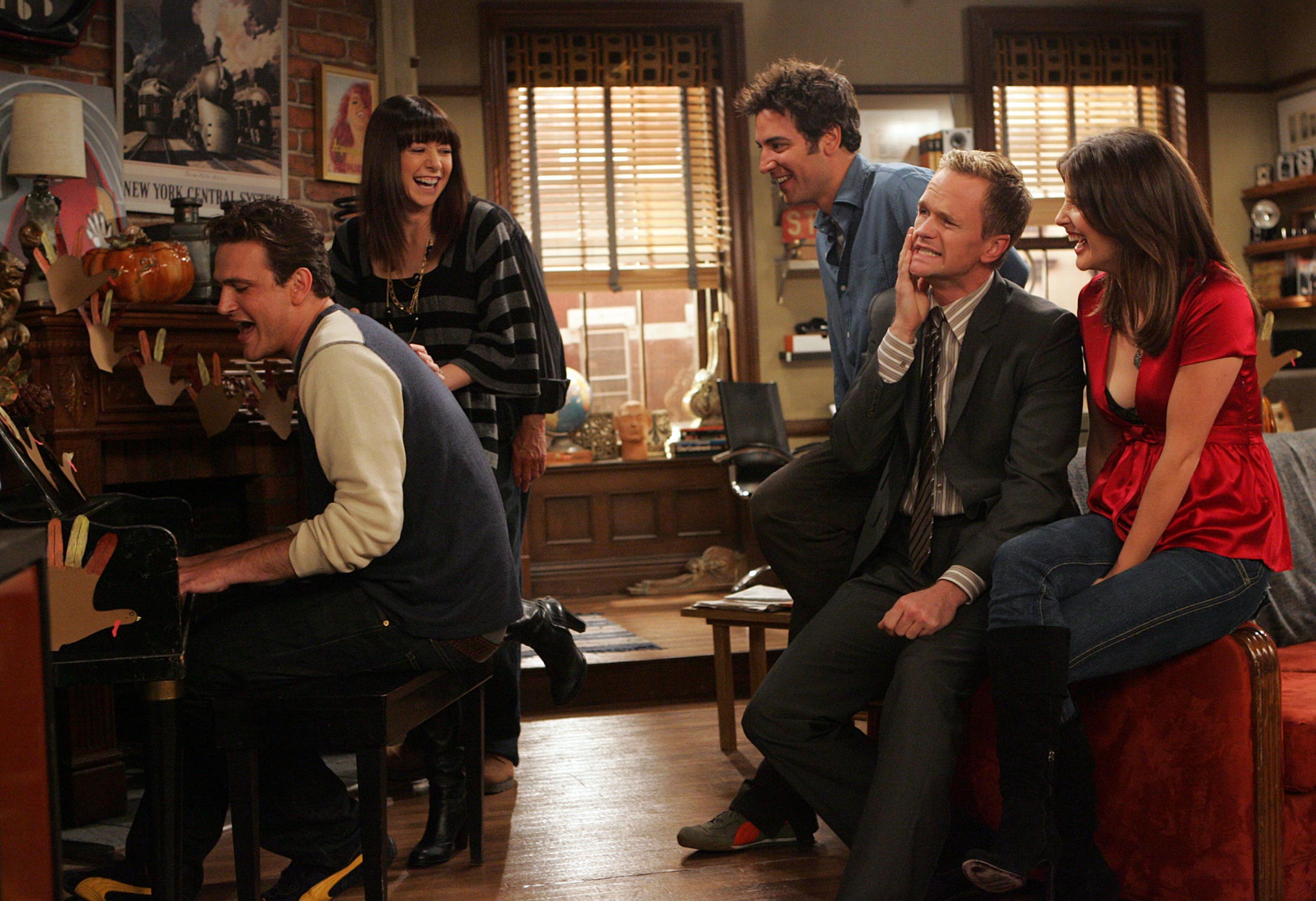 Turkey, tension and TV laughs: Top sitcom Thanksgiving episodes