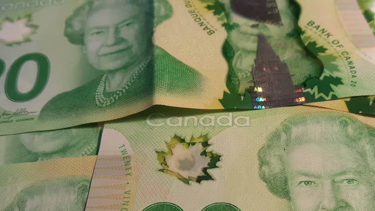 Ontario sets financial literacy requirement for students to graduate