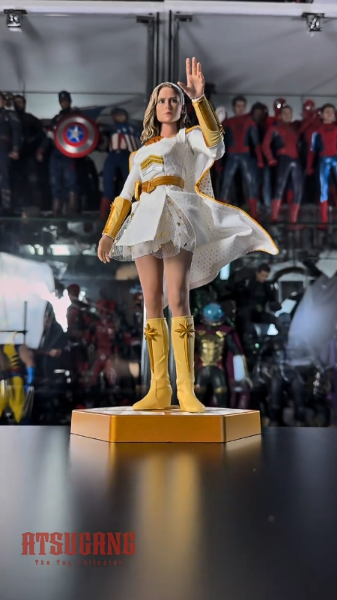 Starlight action figure unboxing experience