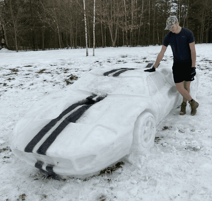 Snow sculpture renaissance: Taking snowman building to a whole new level