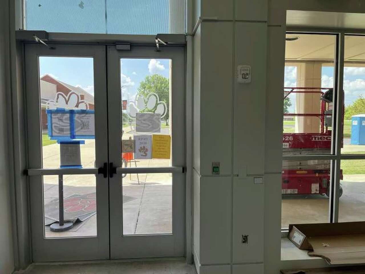 Edwardsville District 7 board sets priorities, splits on safety focus