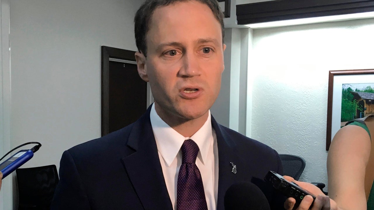 Republican Tom Leonard drops out of Michigan governor's race