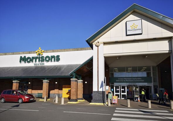 Morrisons introduces big new change in 500 stores - 'can't beat it'
