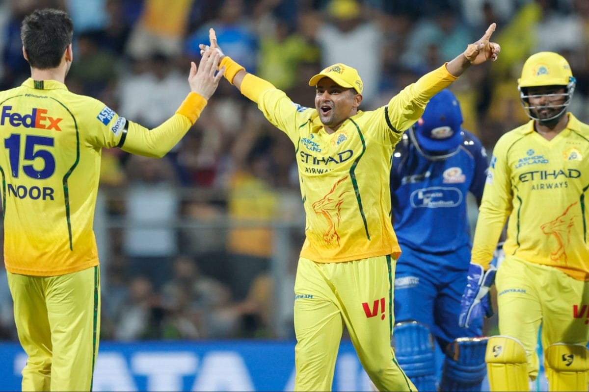 Chennai Super Kings create history, become 1st IPL team to...