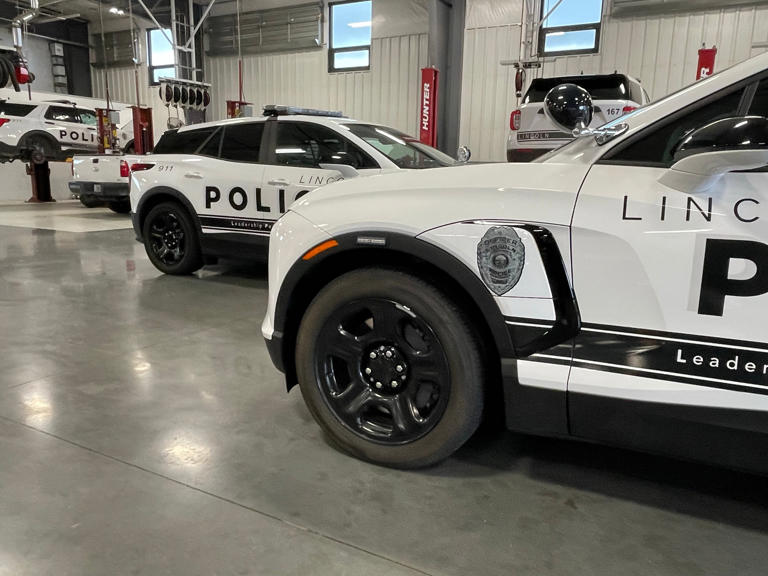 ‘A win-win-win’: Lincoln leaders unveil new electric police cruisers