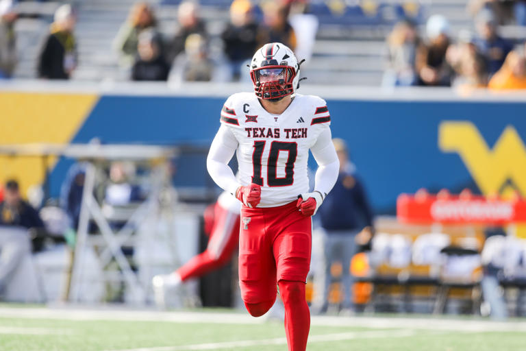 The Ravens love their linebackers. Who might they draft this weekend?