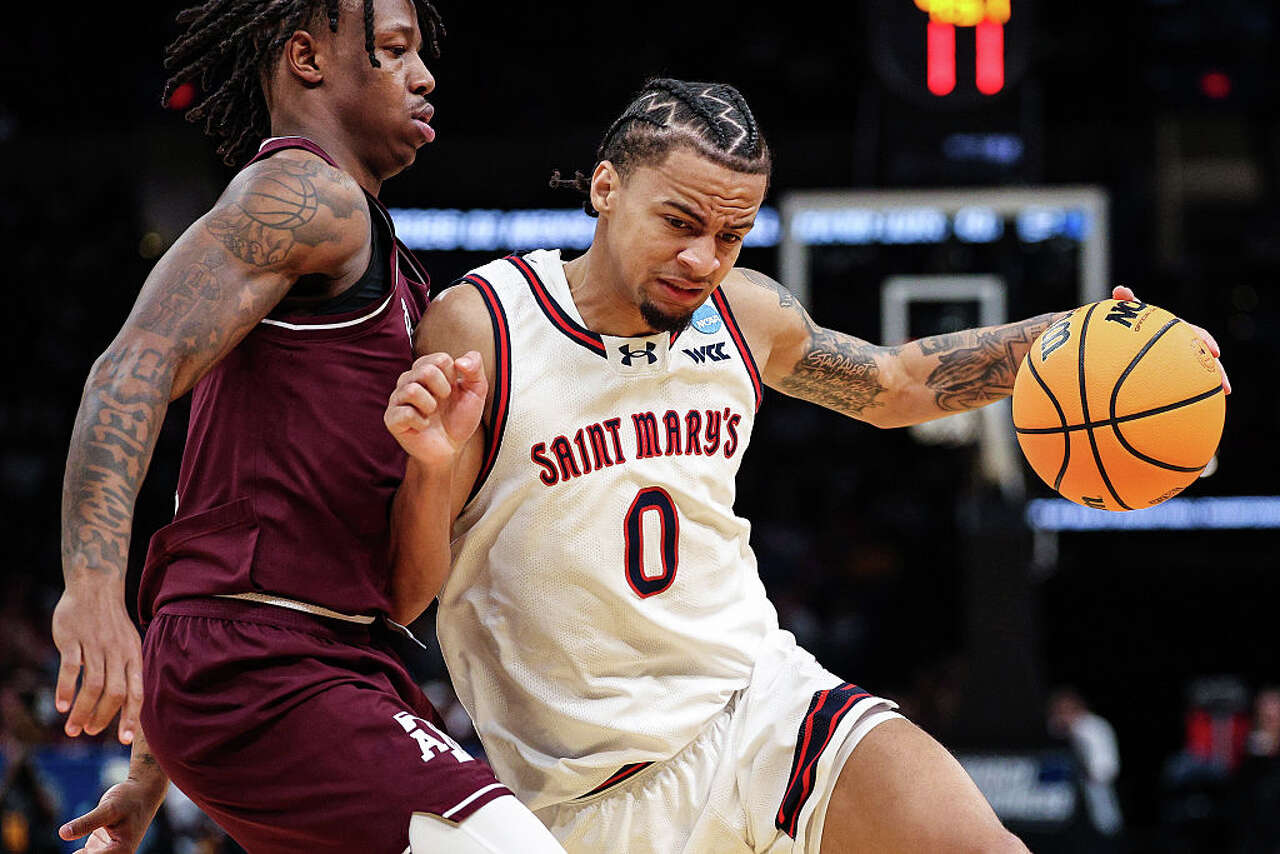 Mikey Lewis becomes 5th transfer to join Texas basketball as Sean ...