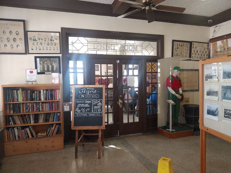 This Ohio restaurant serves classic diner fare inside a restored 1900s ...