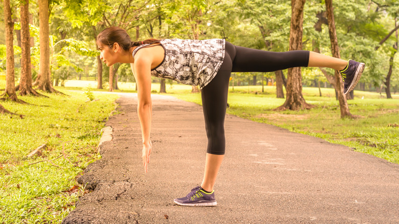 Try these 14 exercises to work out your abs and butt at the same time