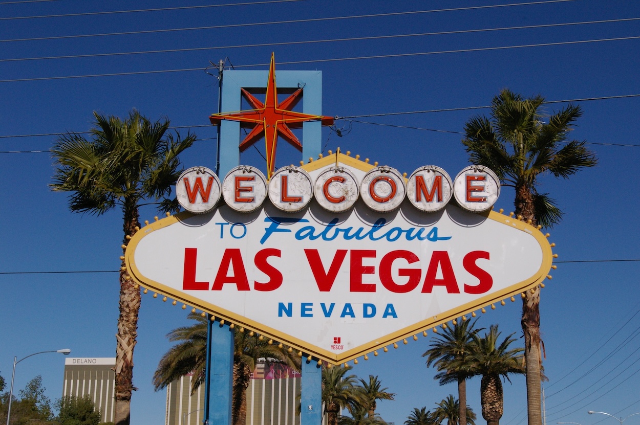 From Battlebots to Go Carts: 10 EPIC Things to Do in Las Vegas with Teens