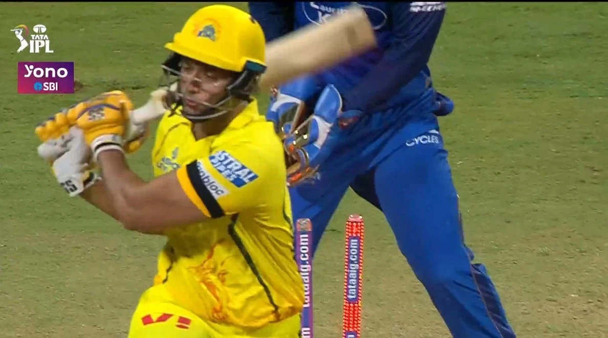 Watch: AM Ghazanfar bowls dream ball to dismiss Shivam Dube in MI vs CSK