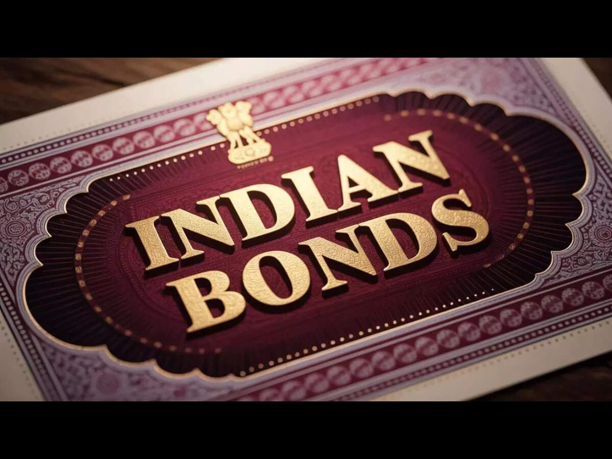 Indian bonds slip as oil surges, Fed outcome looms