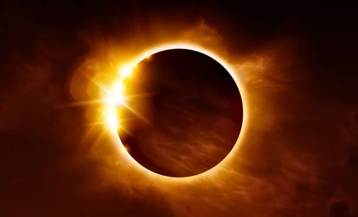The longest solar eclipse of the century is coming: Day will turn into ...