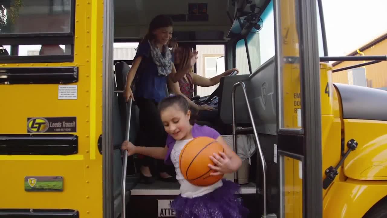 Utah parents demand stricter penalties for drivers ignoring school bus ...