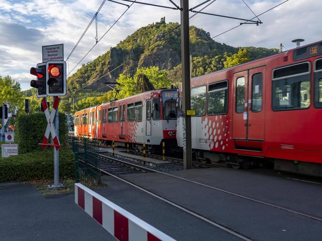 Pendler-Pech: Sperrung von wichtiger Bahn-Verbindung verlängert
