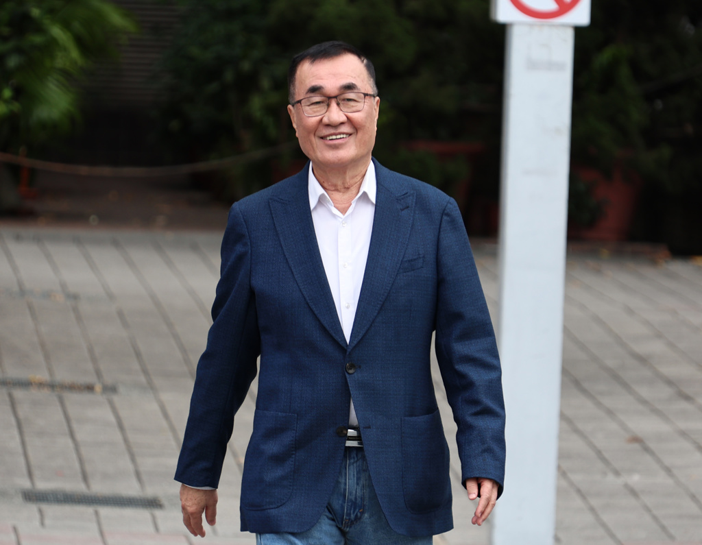 年齡遭攻擊 李四川跟蘇貞昌比一比 反問：標準為何不同
