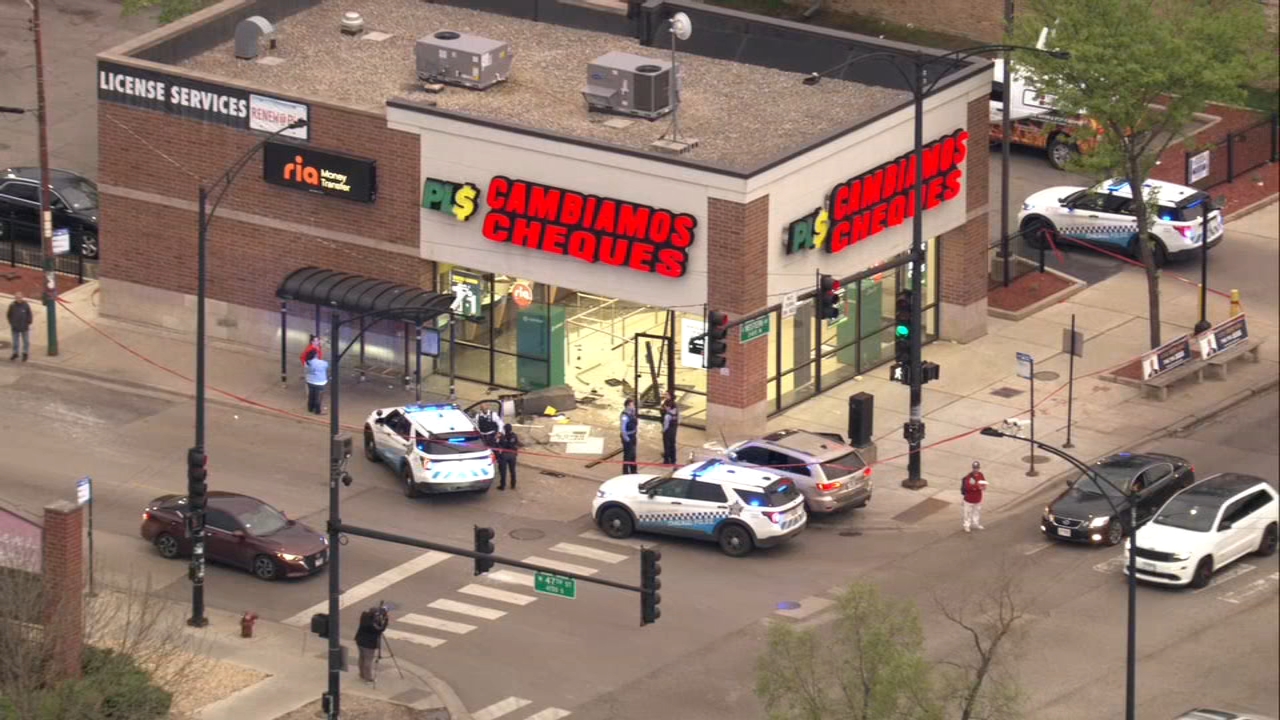 Chicago police investigating crash-and-grab at Brighton Park currency ...