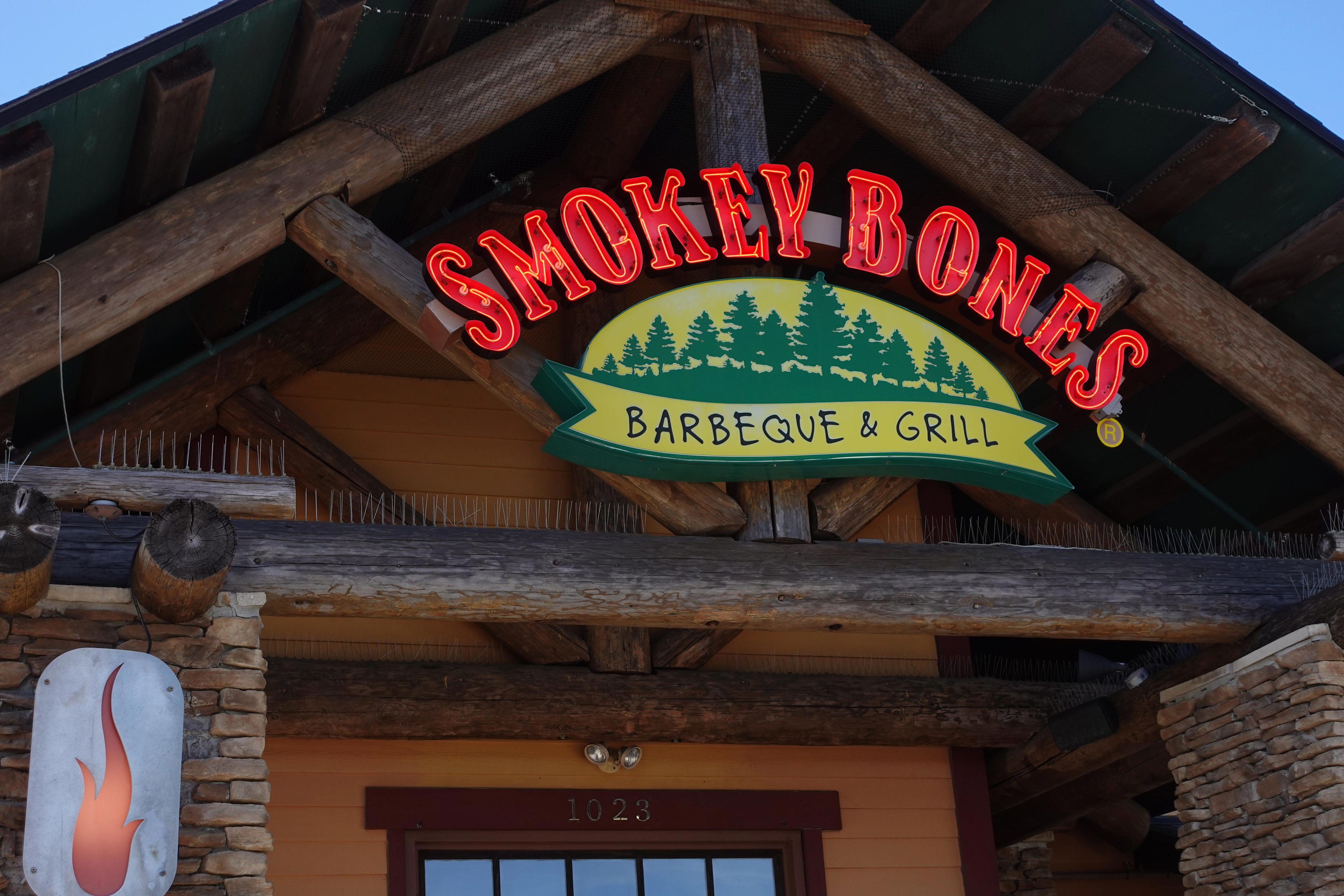 Smokey Bones surprised with sudden closure. Where MA locations closed