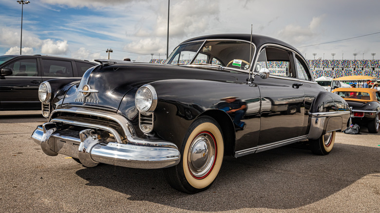 6 old-school Oldsmobile cars that are worth your attention